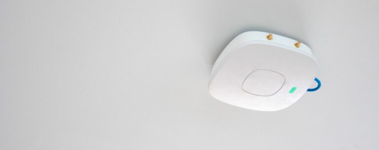 Wireless Access Point vs Range Extender / Repeater